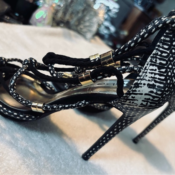 bebe | Shoes | Elegant Black And White Stiletto Heels Box | Poshmark